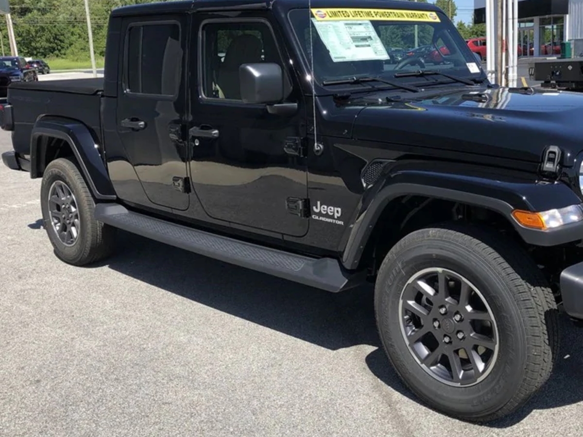 OEM Jeep Gladiator Parts & Accessories | Mopar Online Parts