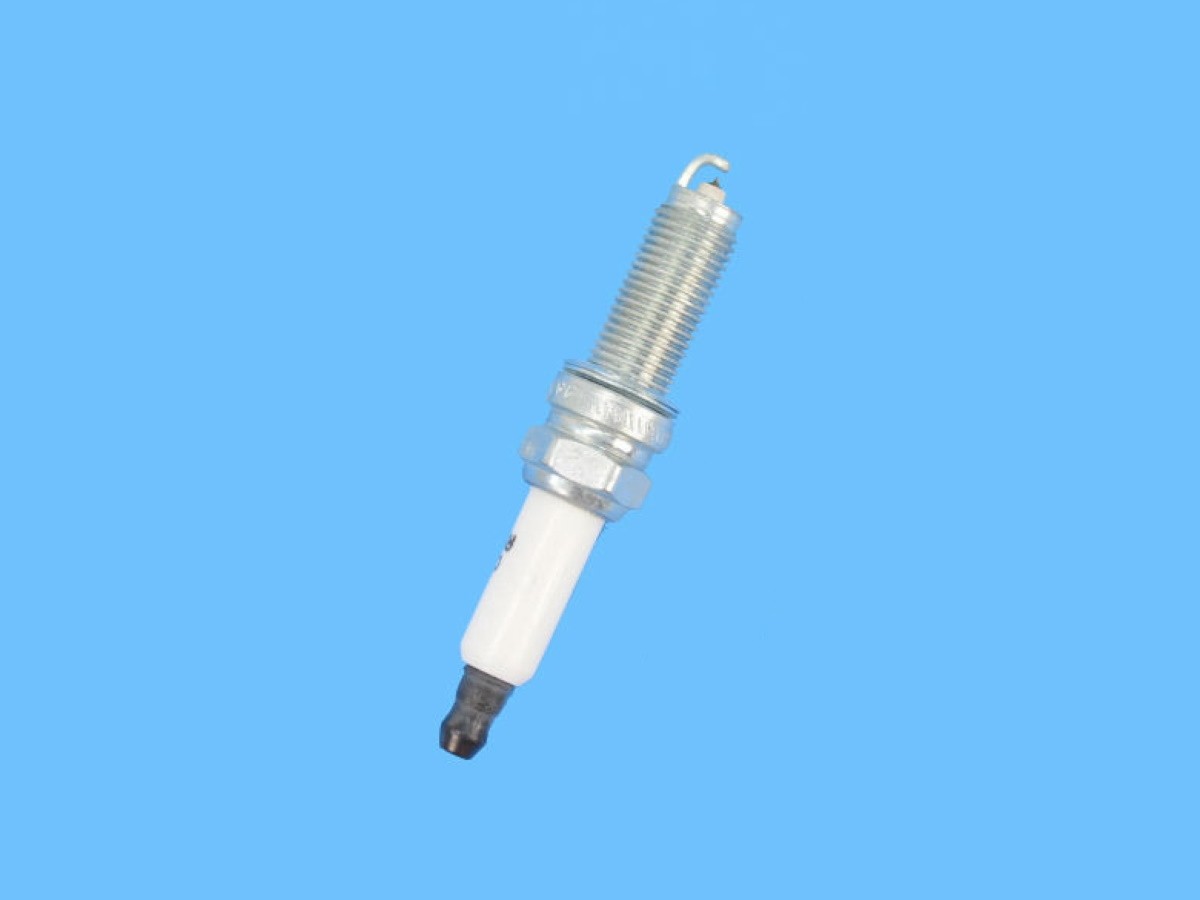 Authentic Mopar Spark Plug 3.0L 3.2L 3.6L - SP149125AF | Mopar Online Parts